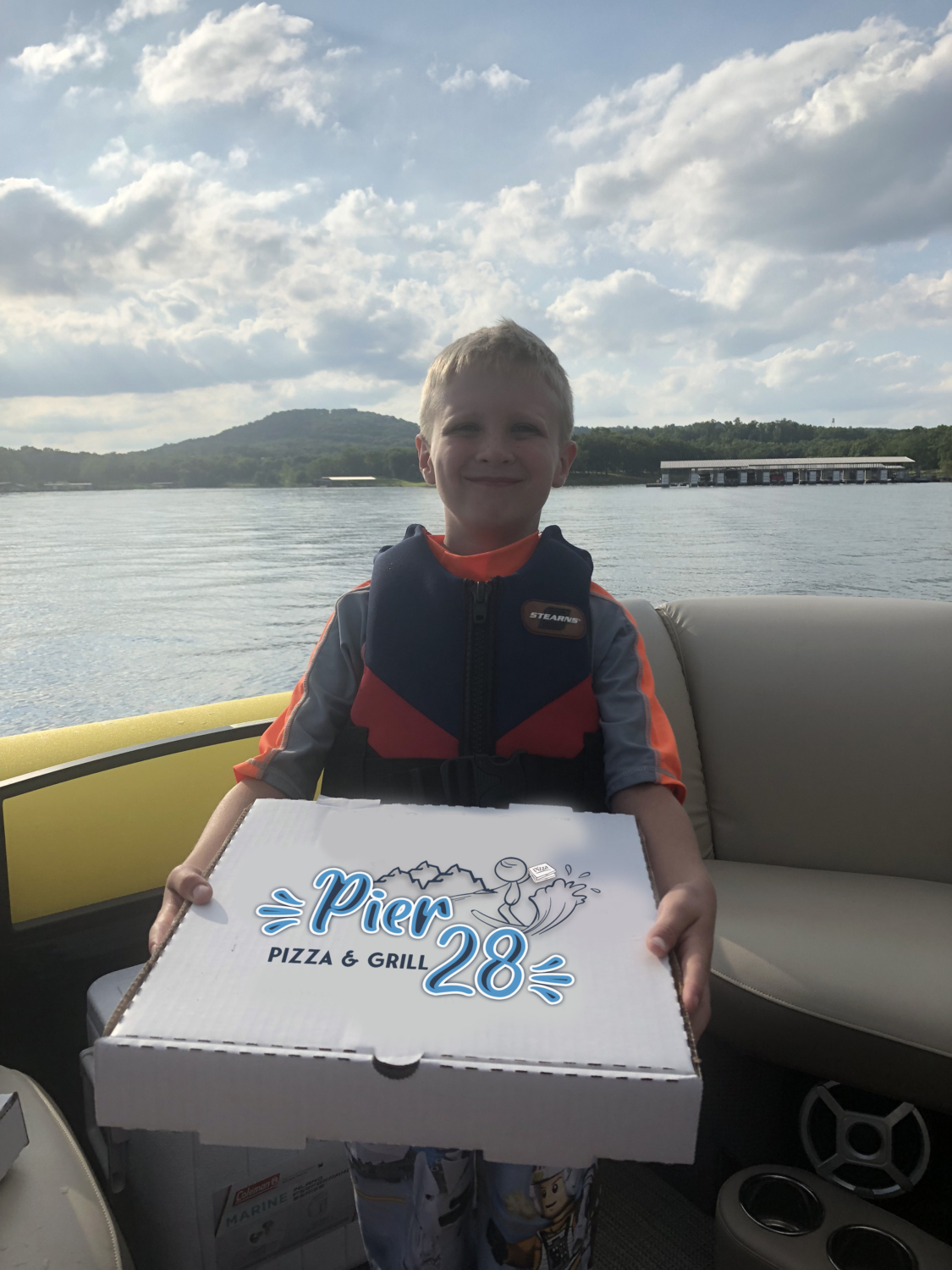 Pier 28 Pizza and Grill – On Table Rock Lake